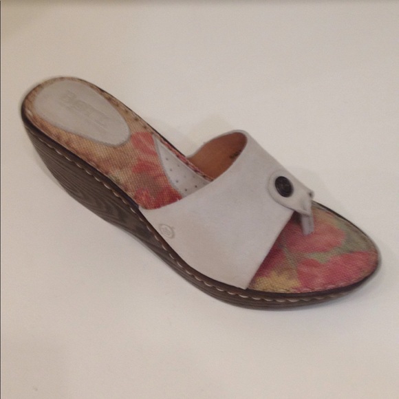 Born | Shoes | Born White Nubuck Leather Thong Style Slide Sandal ...